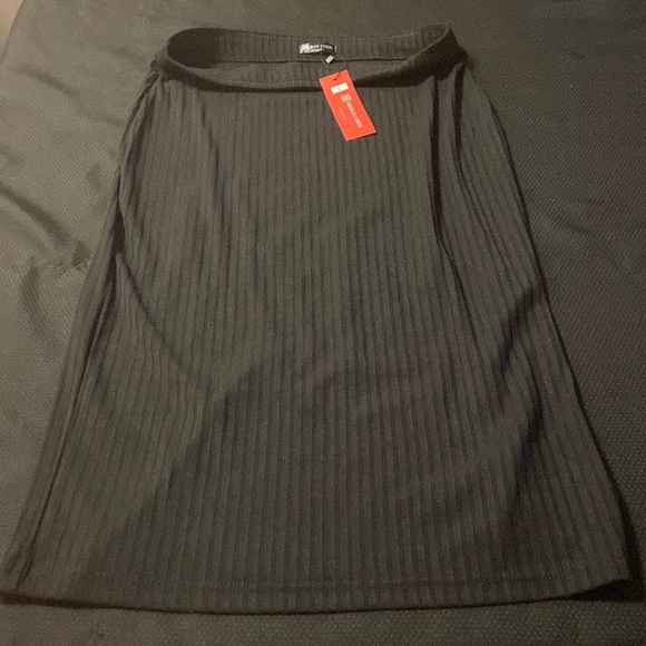 Urban Coco | Skirts | Womens Urban Coco Lg Skirt Nwt | Poshmark